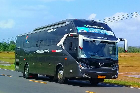 5 Tips Memilih Layanan Sewa Bus Medium Semarang